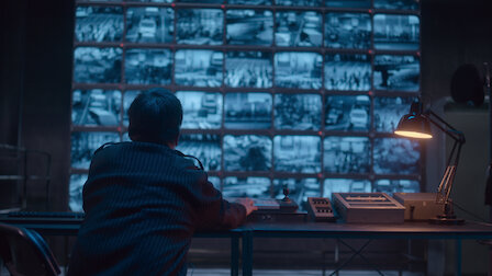 Watch Fugitive: The Curious Case of Carlos Ghosn | Netflix Official Site