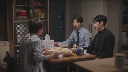 One Spring Night | Sitio oficial de Netflix